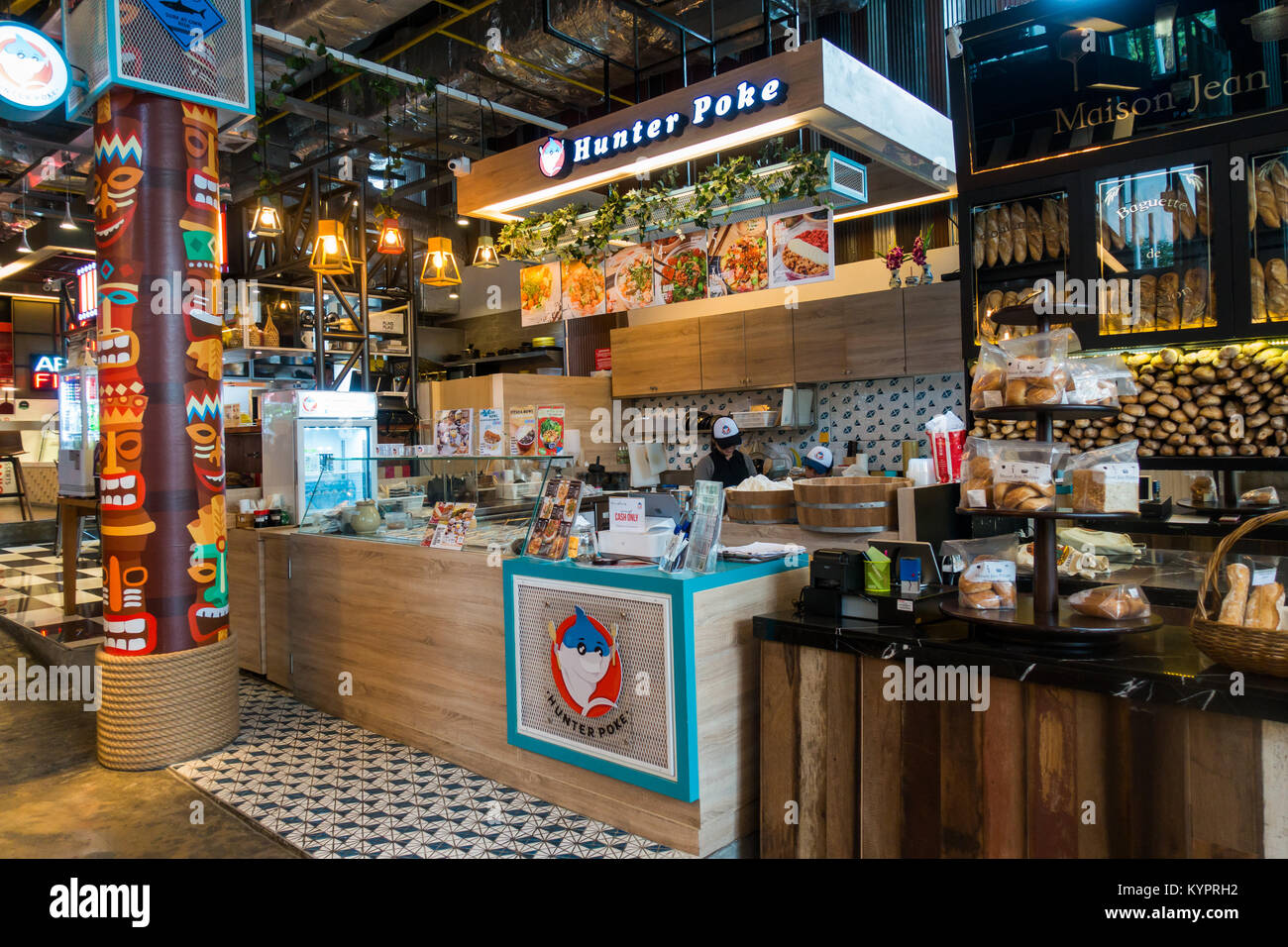 The commons, complex of restaurants and cafe in Bangkok, Thailand Stock ...