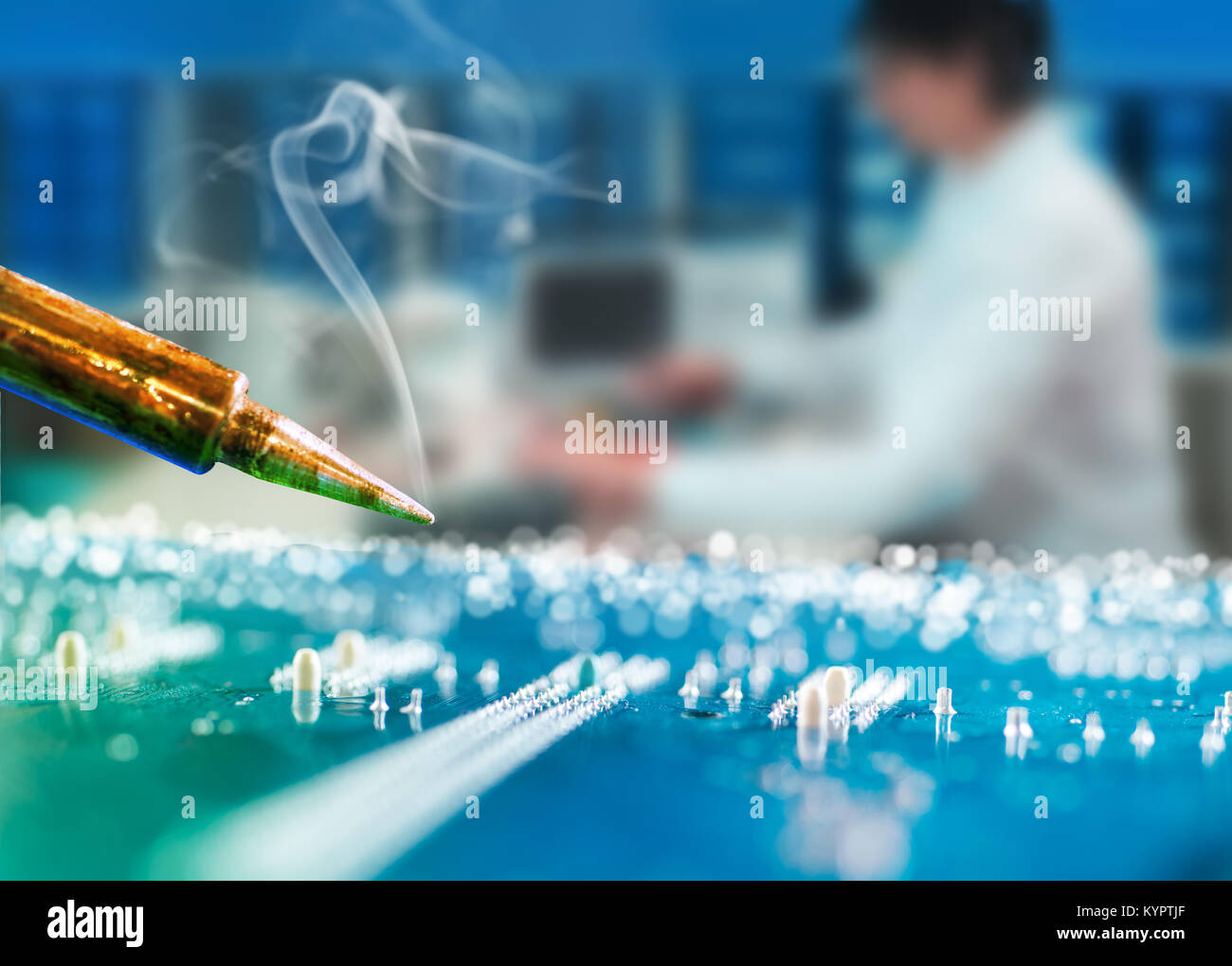 Soldering iron hi-res stock photography and images - Alamy