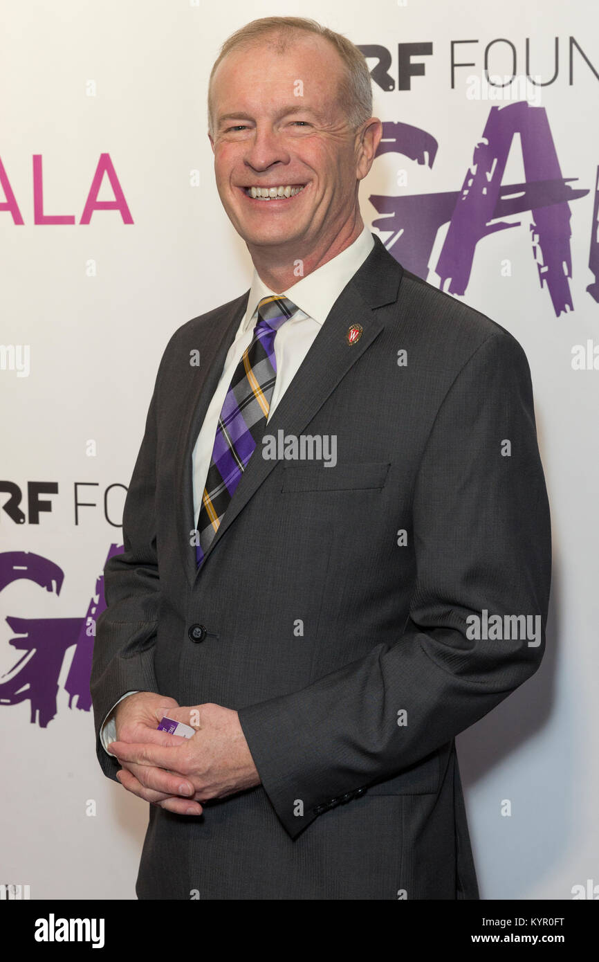 Jerry obrien hi-res stock photography and images - Alamy