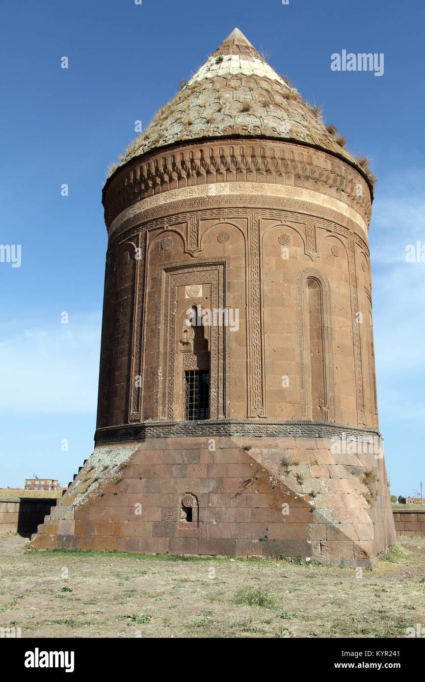 Old muslim turbe in Ahlat, Turkey Stock Photo - Alamy