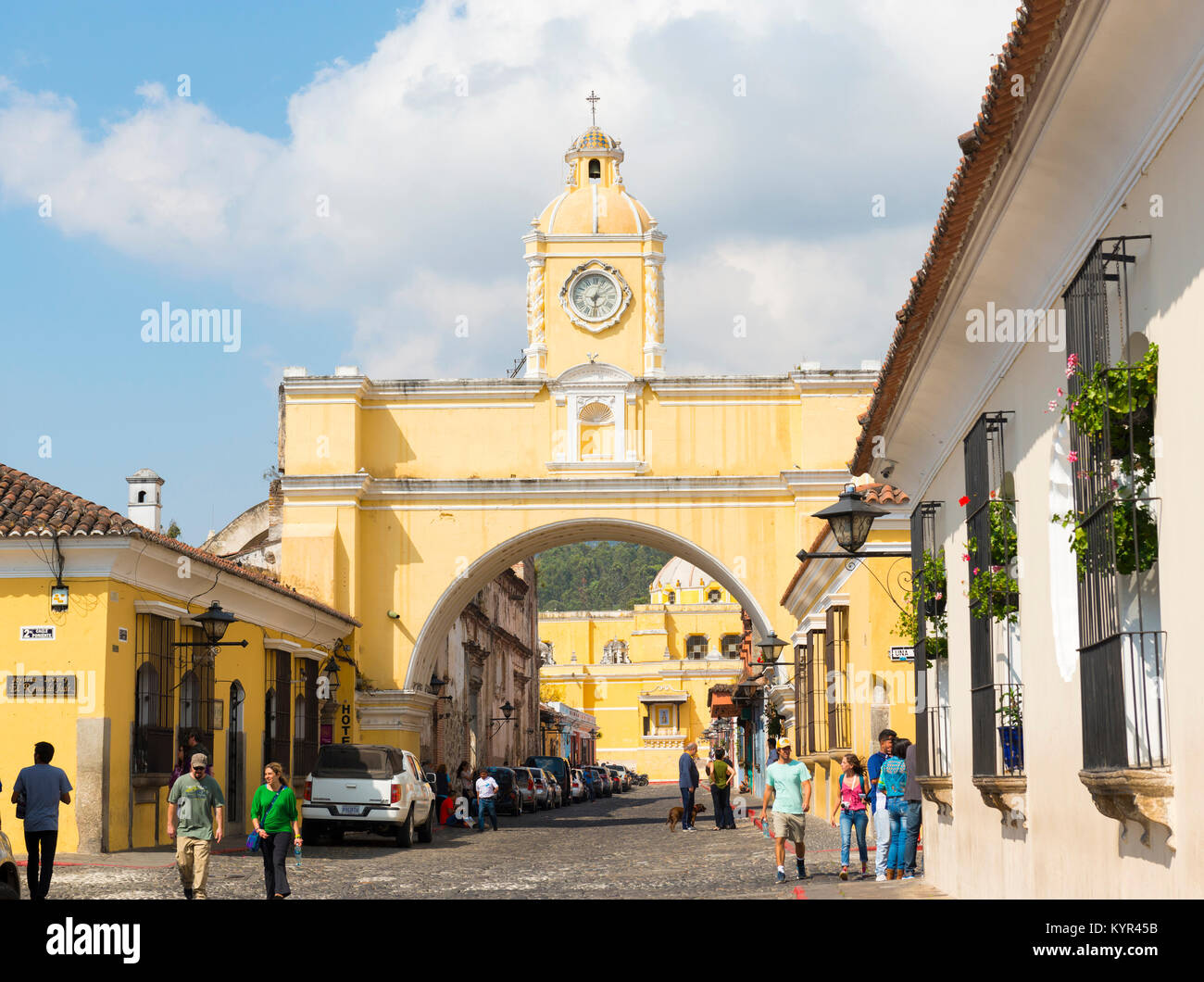 Guatemala antigua arch clock hi-res stock photography and images - Alamy