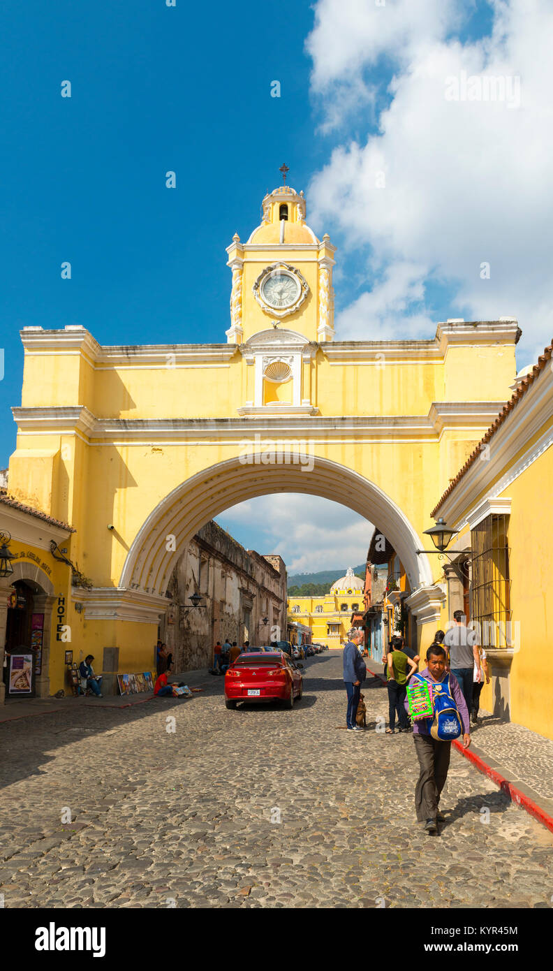 ANTIGUA, GUATEMALA - JANUARY 21: Street view of Santa Catalina Arch a ...