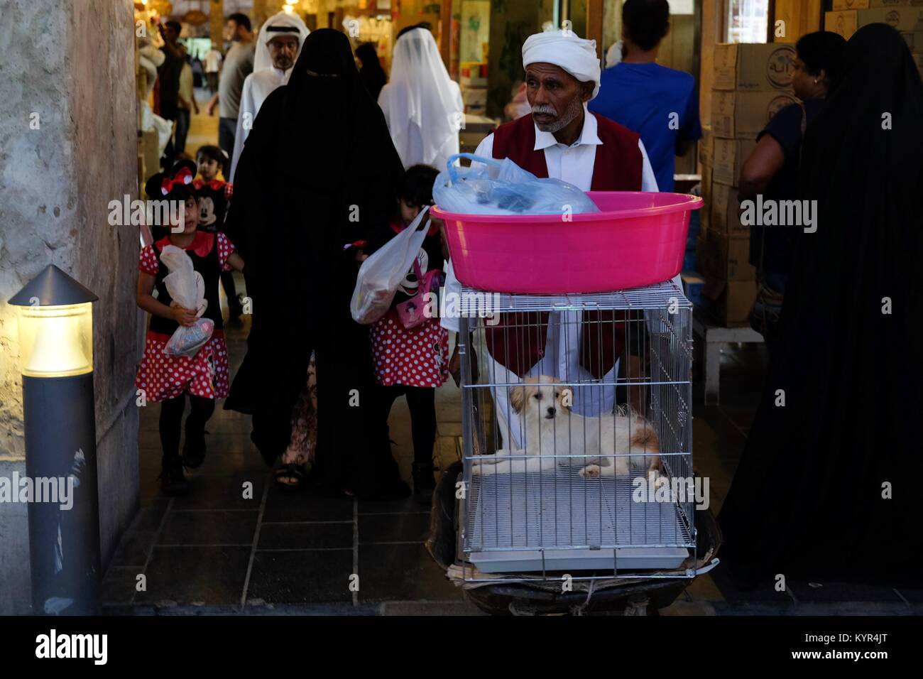 The streets of Doha can be colourful and full of life Stock Photo - Alamy