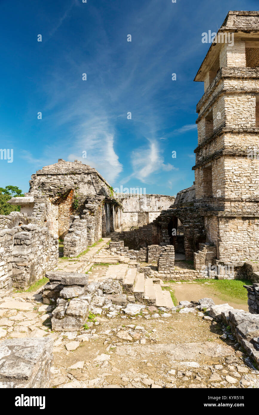 Palenque palace ruins hi-res stock photography and images - Alamy