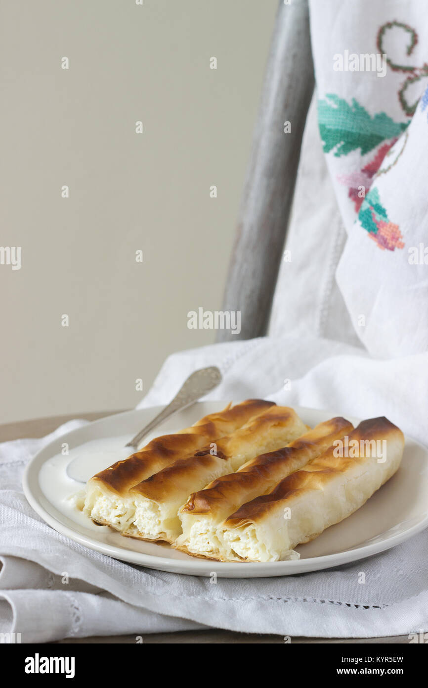 Placenta cake hi-res stock photography and images - Alamy