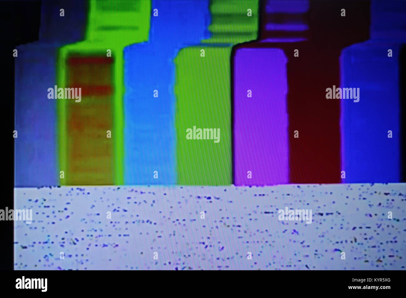 Test card pattern on computer monitor Stock Photo - Alamy