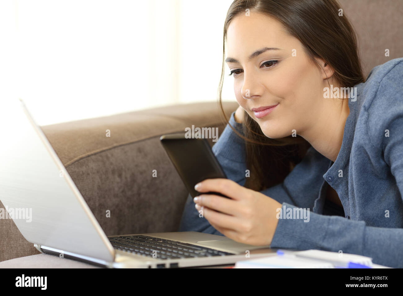 Checking smartphone messages hi-res stock photography and images - Alamy