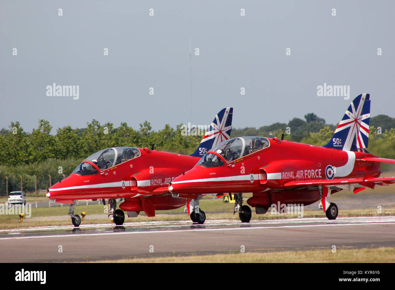 Red Arrows preparing for take off at Farnborough Airshow 2014 Stock ...