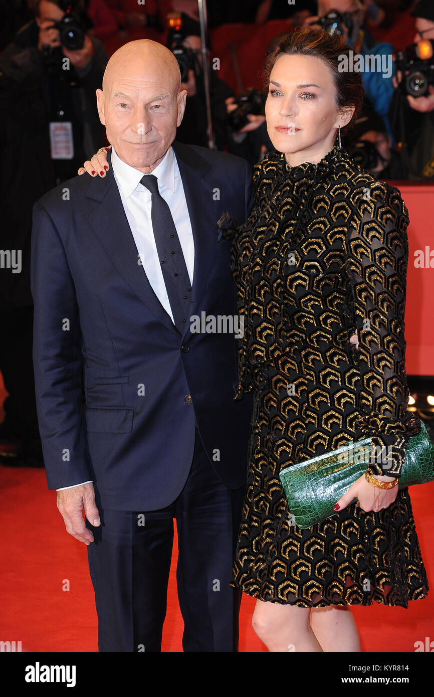 Patrick stewart wife hi-res stock photography and images - Alamy