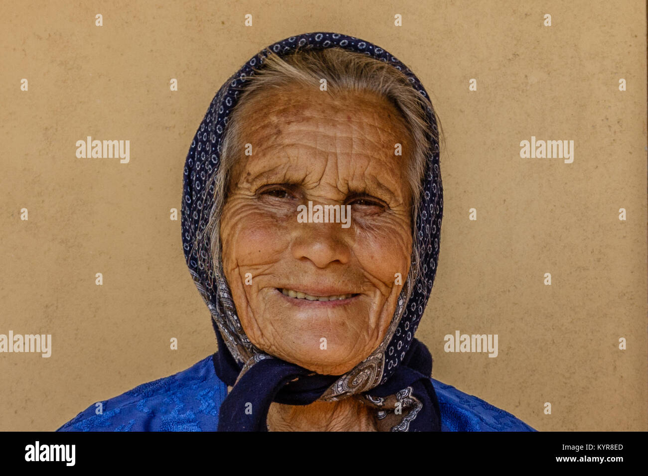 Portrait of a beautiful wrinkled smiling old women Stock Photo - Alamy