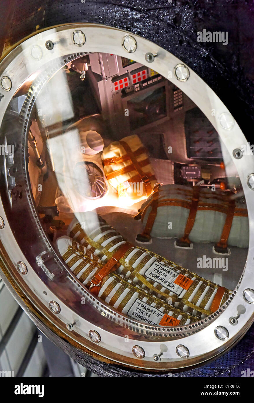 Tim Peakes Soyuz Russian Space Craft capsule window and parachute ...