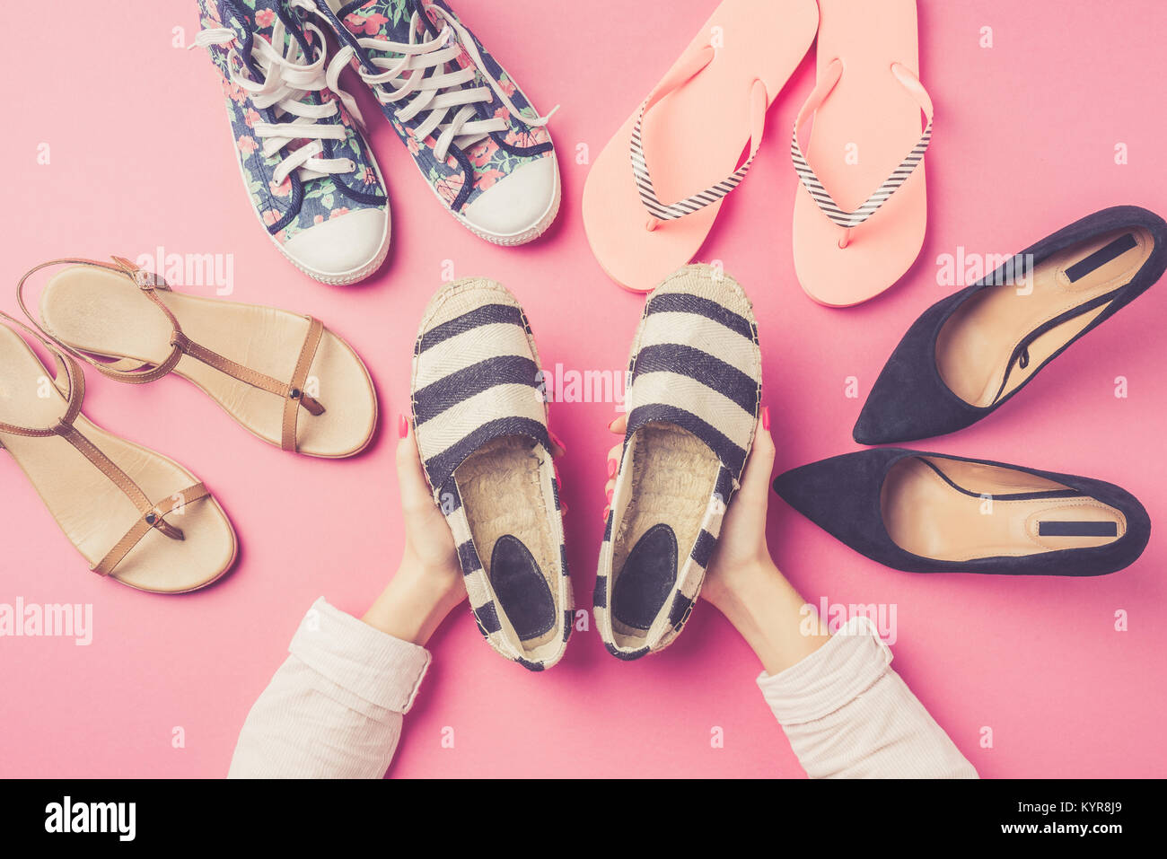 Girly Shoe Wallpaper