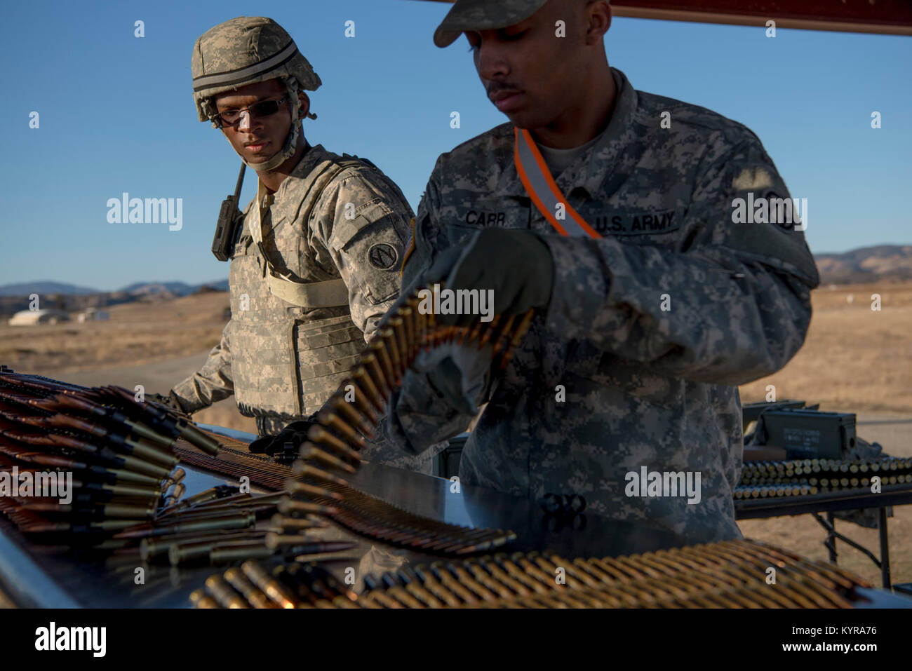 U.S. Army Reserve Soldiers with the 484th Movement Control Battalion ...