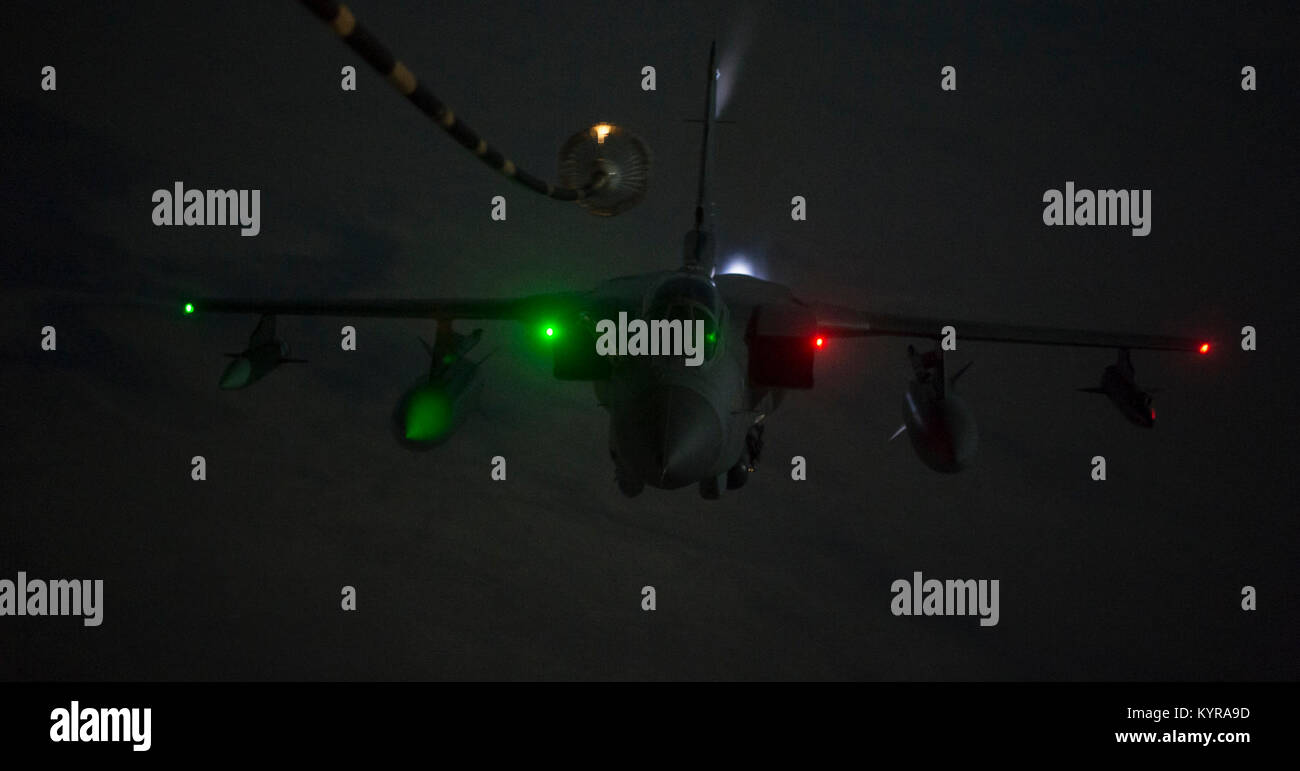 Emirates air refuel High Resolution Stock Photography and Images - Alamy