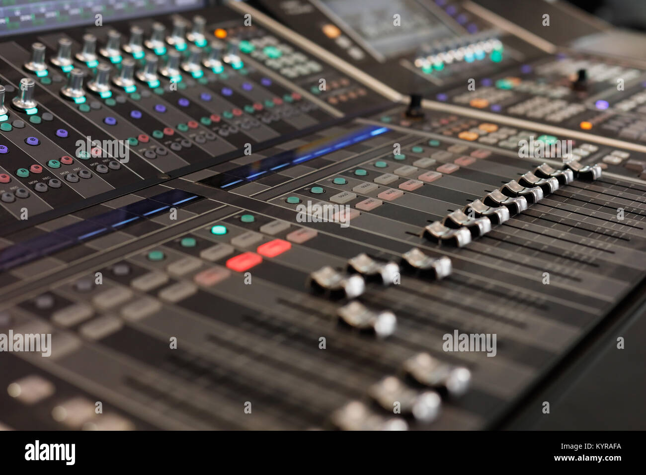Modern recording studio mixing desk hi-res stock photography and images ...