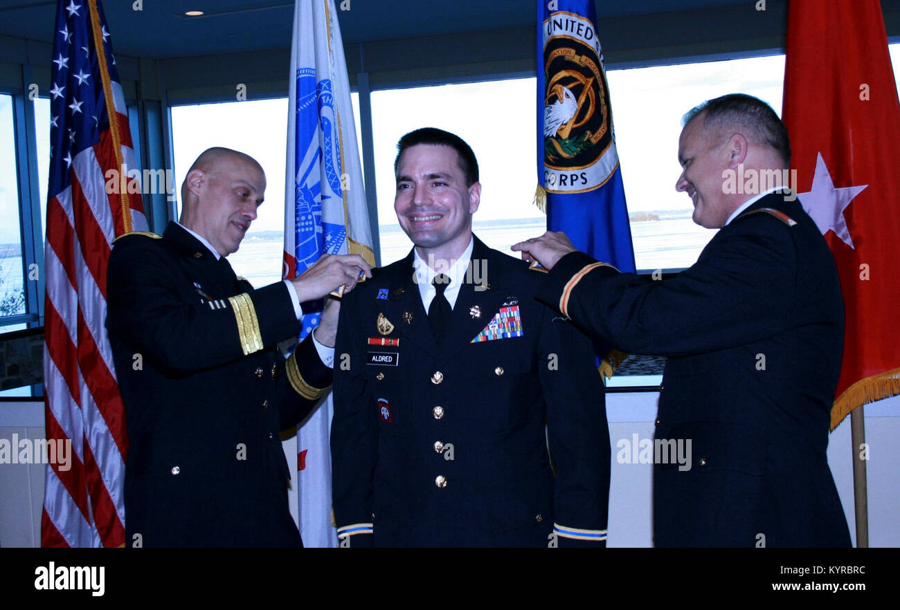 Chief Warrant Office four (CW4) Stephen Aldred, Distributed Common ...
