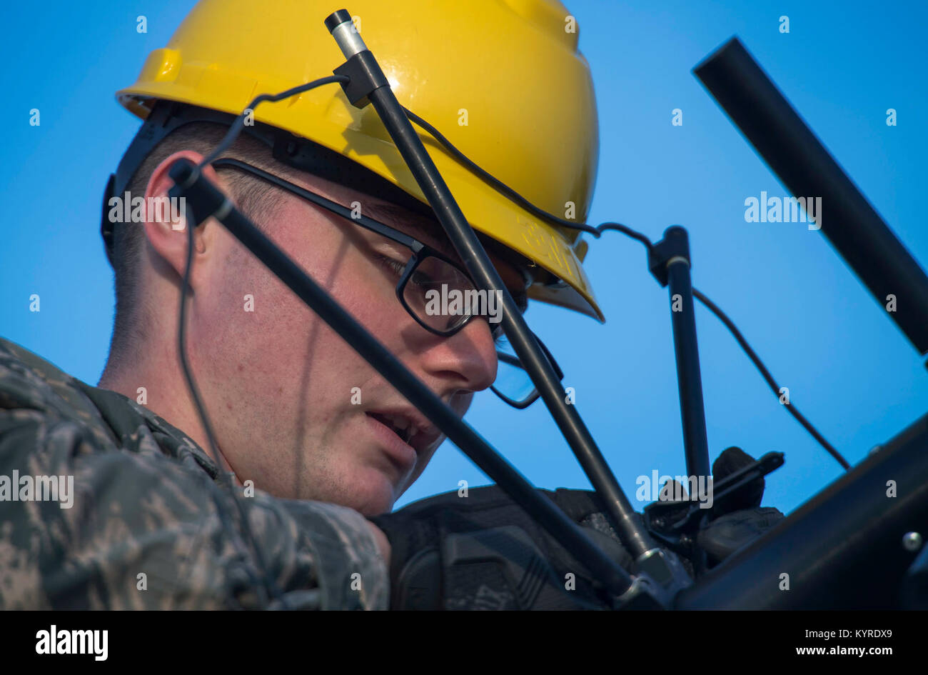 Raf antenna hi-res stock photography and images - Alamy