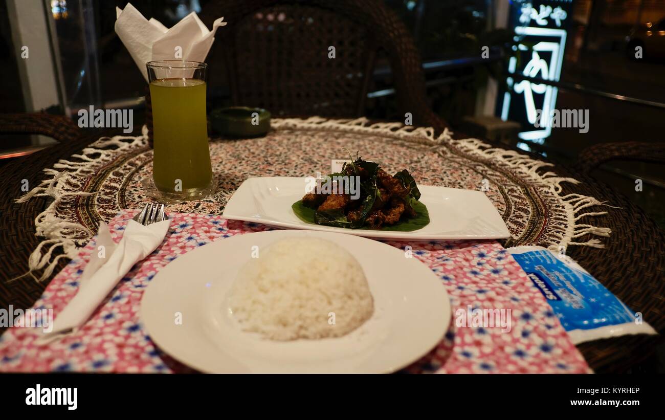 Relaxing Dining Table At Kadoya Gourmet Japanese Restaurant in Pattaya ...