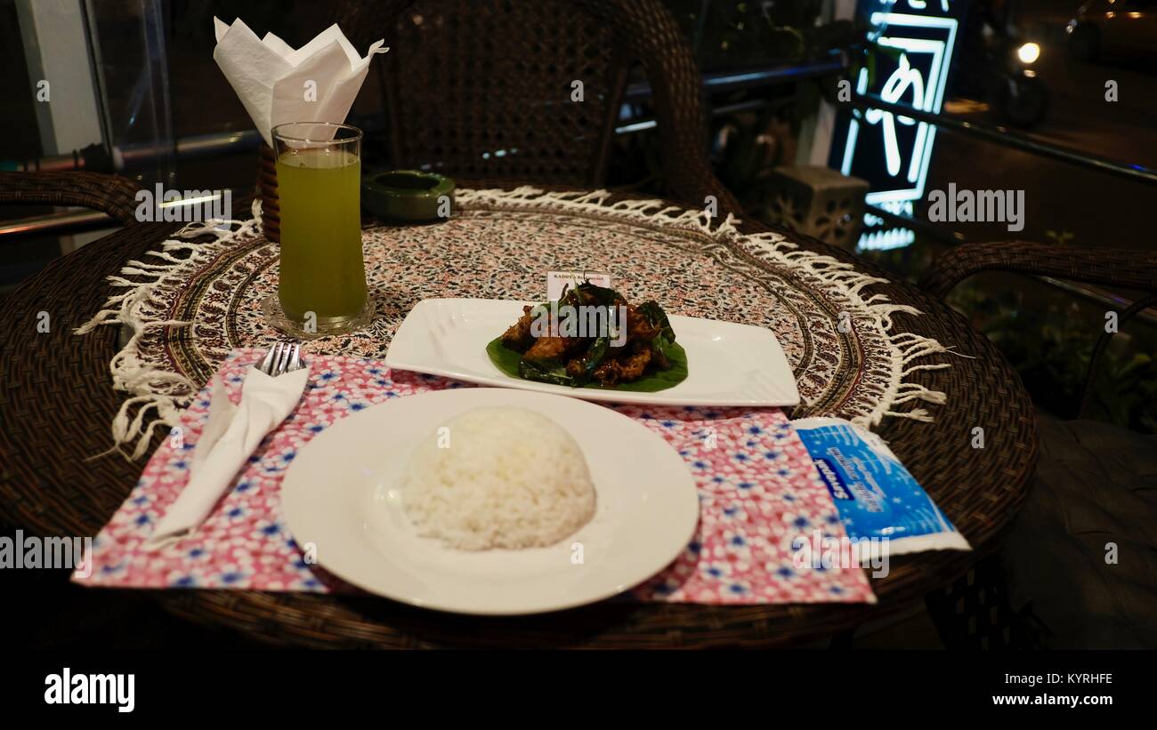 Relaxing Dining Table At Kadoya Gourmet Japanese Restaurant in Pattaya ...