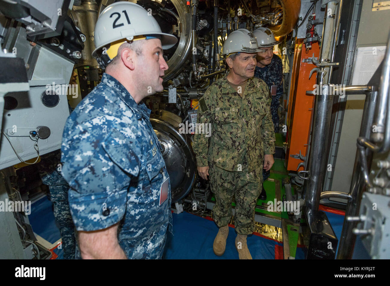 BREMERTON (Jan. 12, 2018) Cmdr. Christopher George, commanding officer ...
