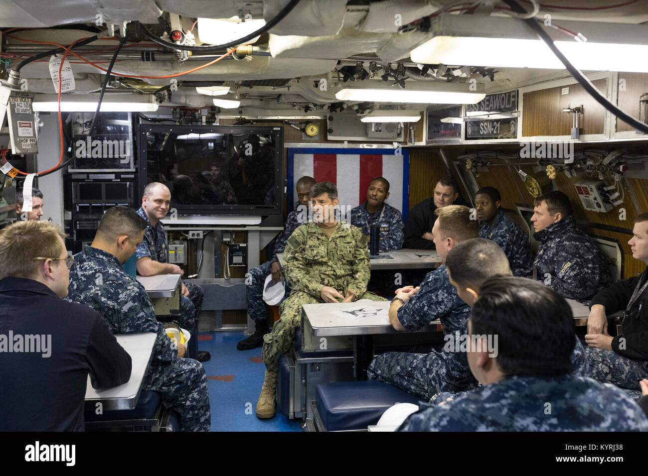 BREMERTON (Jan. 12, 2018) Vice Chief of Naval Operations (VCNO) Adm ...
