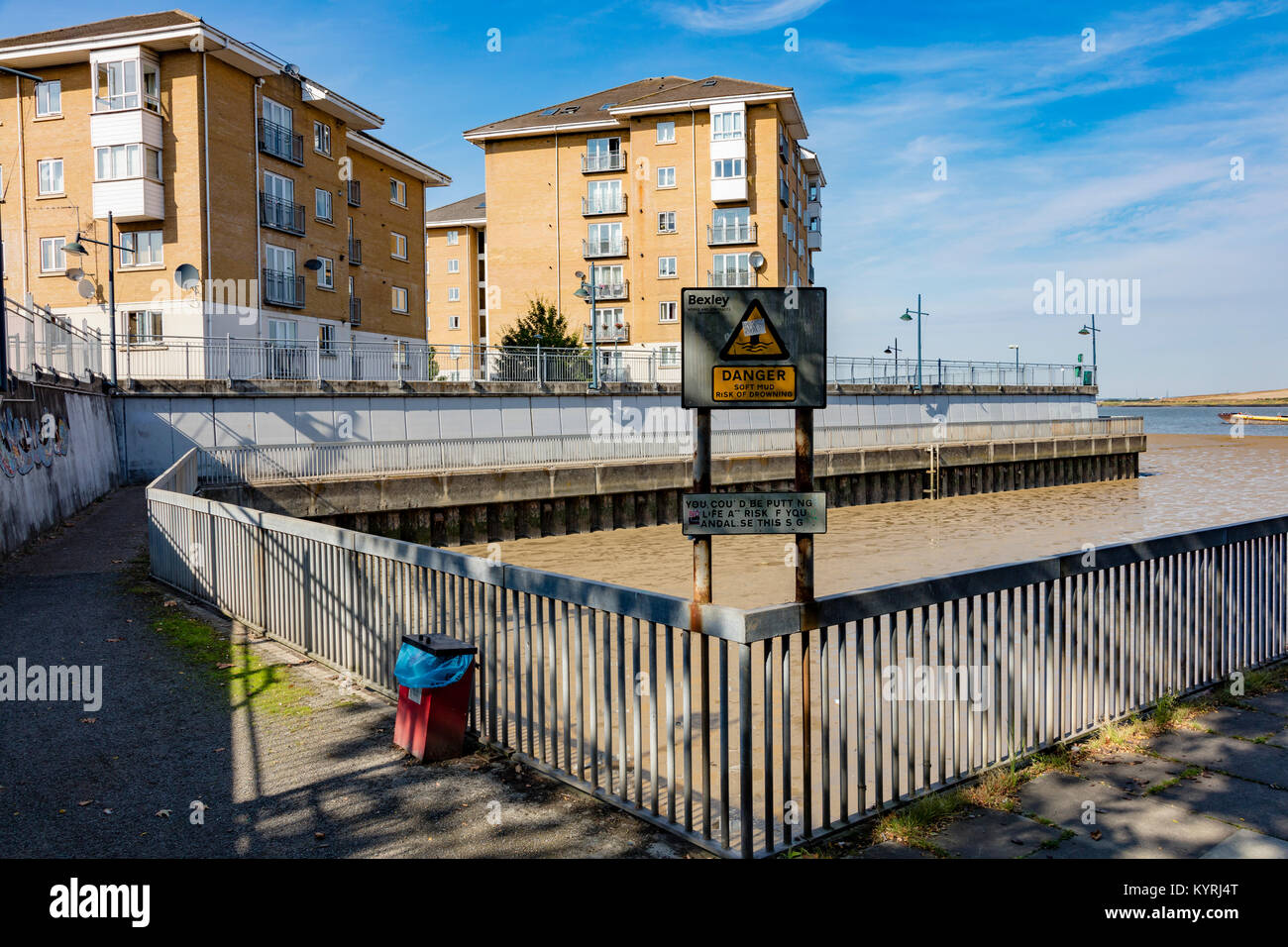 Erith thames hi-res stock photography and images - Alamy