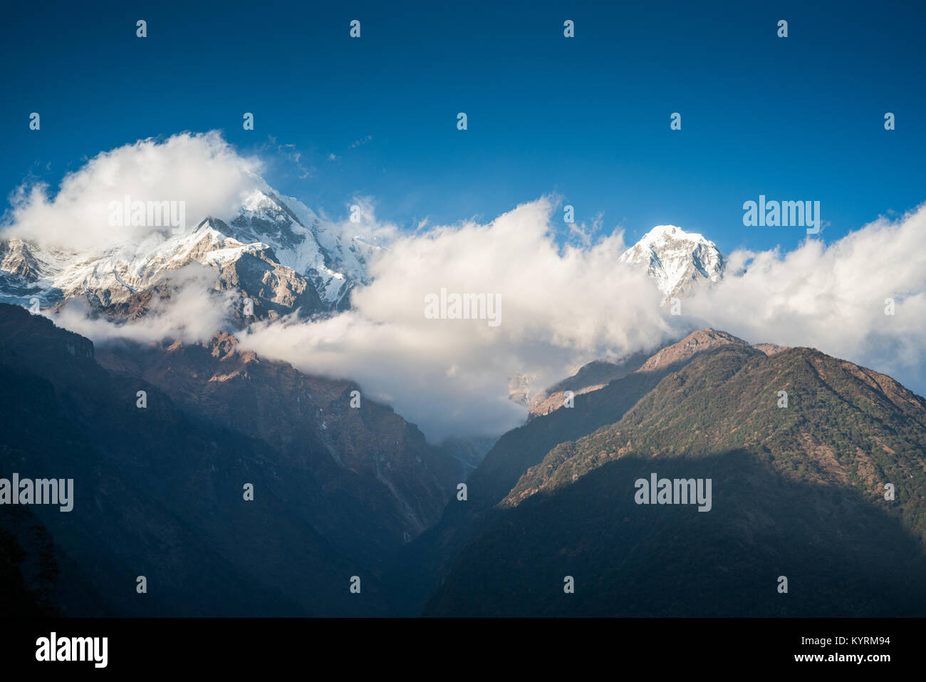 Chomrong village hi-res stock photography and images - Alamy
