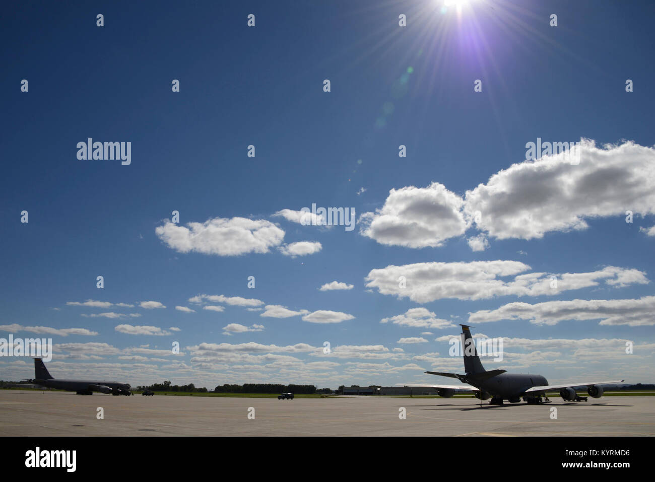 185th air refueling wing in sioux city hi-res stock photography and ...