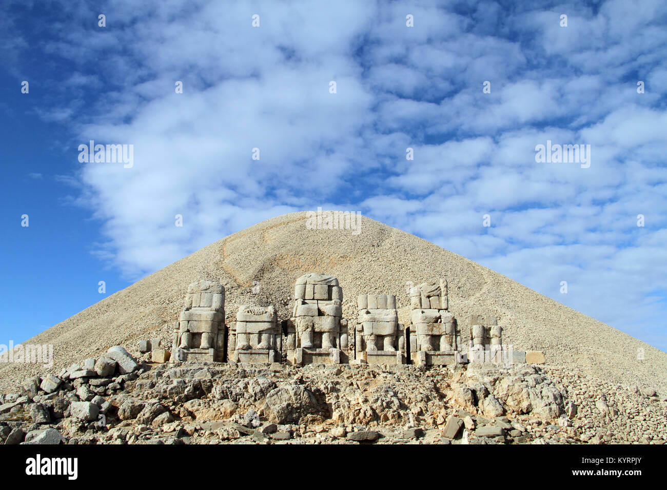 Blue sky and mount Nemrud in Turkey Stock Photo - Alamy