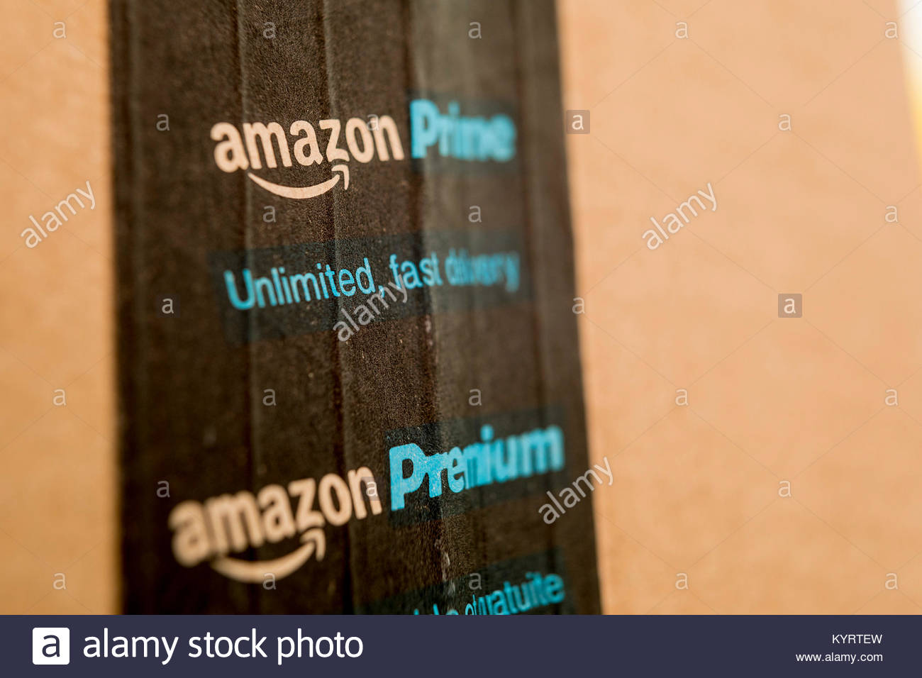 Amazon Prime Logo Stock Photos & Amazon Prime Logo Stock Images - Alamy