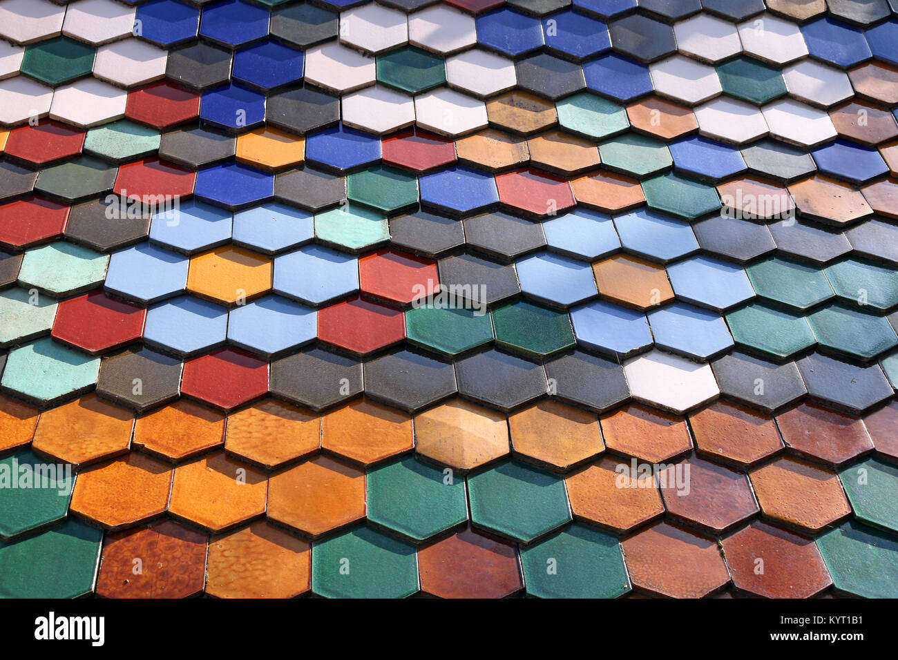 Honeycomb tiles hi-res stock photography and images - Alamy