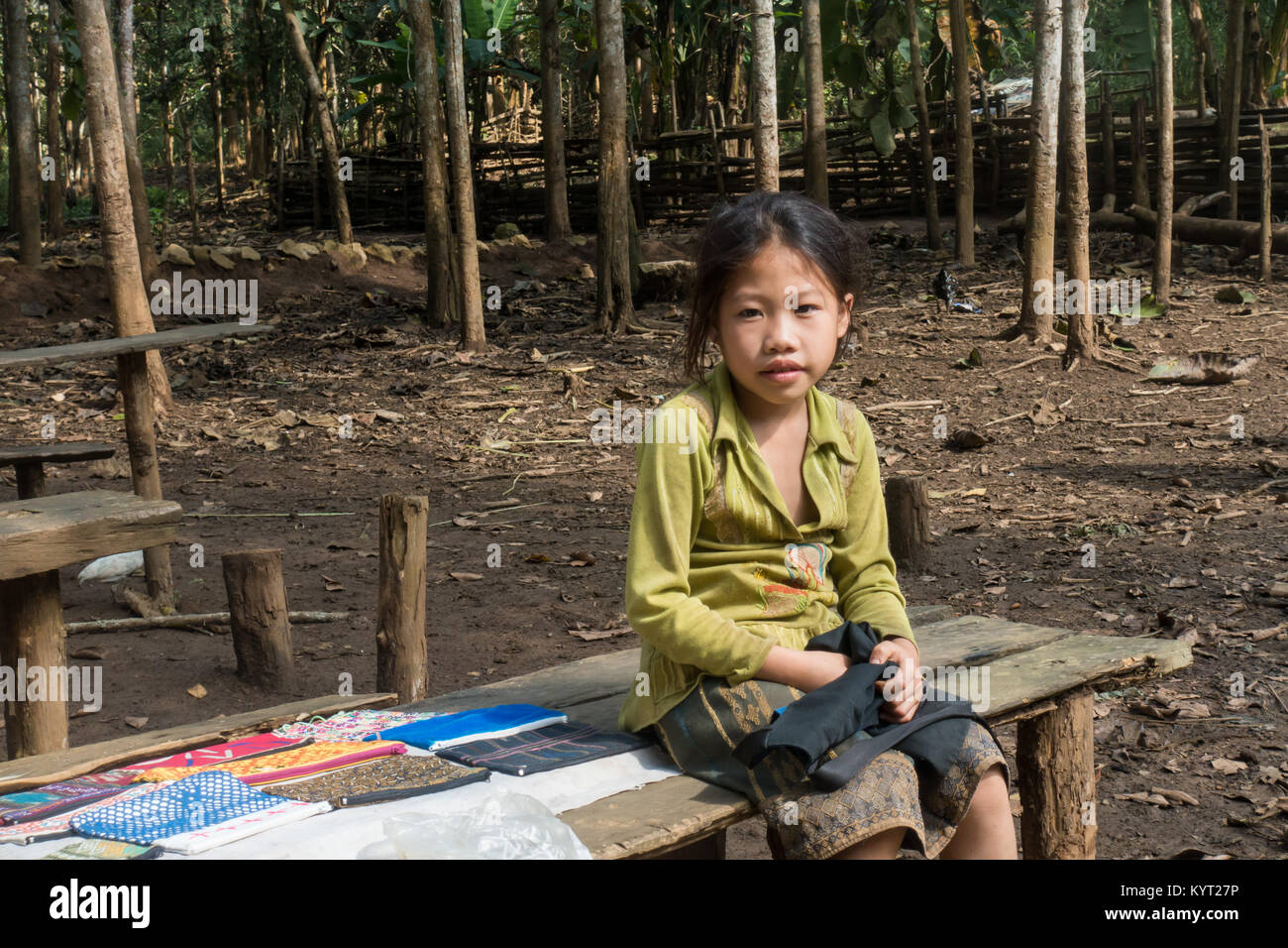 Laos kids children Stock Photo - Alamy