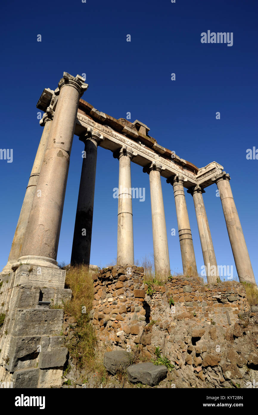 Saturn temples hi-res stock photography and images - Alamy