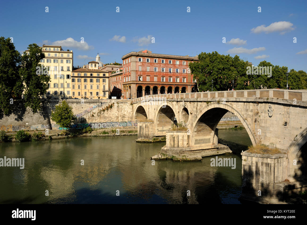 Renaissance bridges hi-res stock photography and images - Alamy