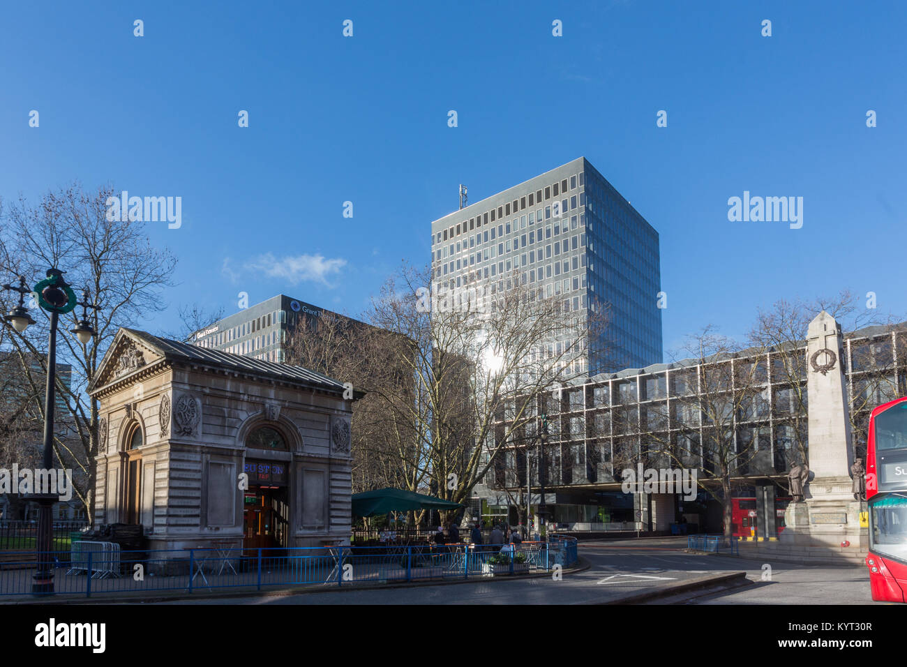 Euston station exterior hi-res stock photography and images - Alamy