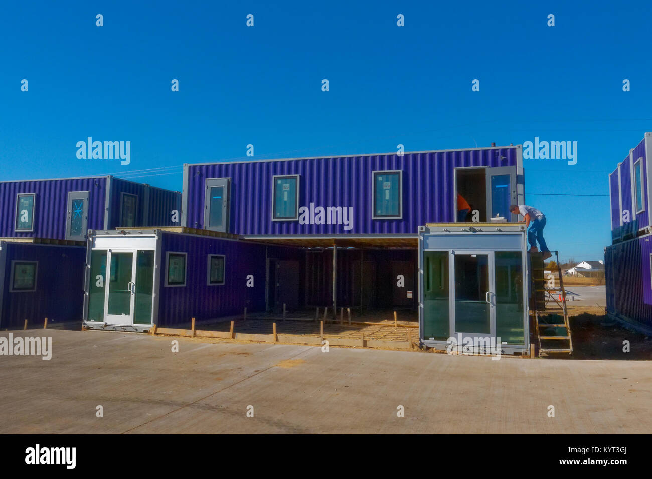 Shipping tiny container house hi-res stock photography and images - Alamy
