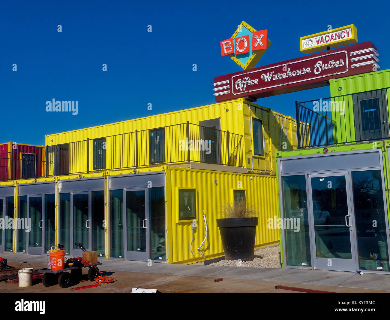 Shipping tiny container house hi-res stock photography and images - Alamy