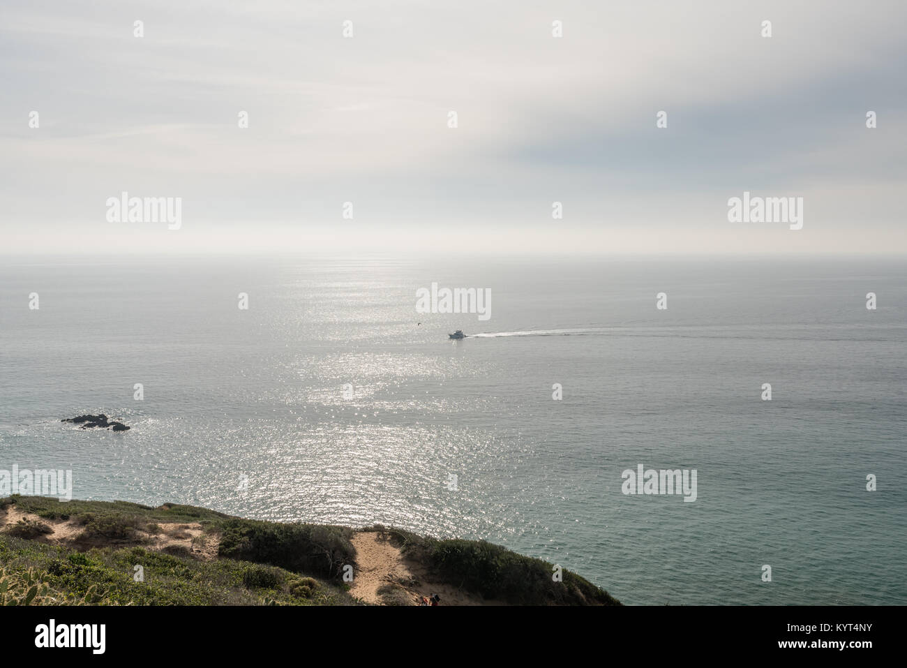 Point dume aerial hi-res stock photography and images - Alamy