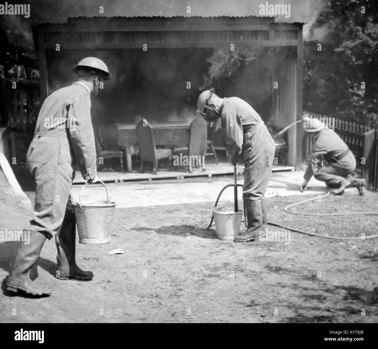 A Fire Party, ARP training exercise during WW2 Stock Photo - Alamy