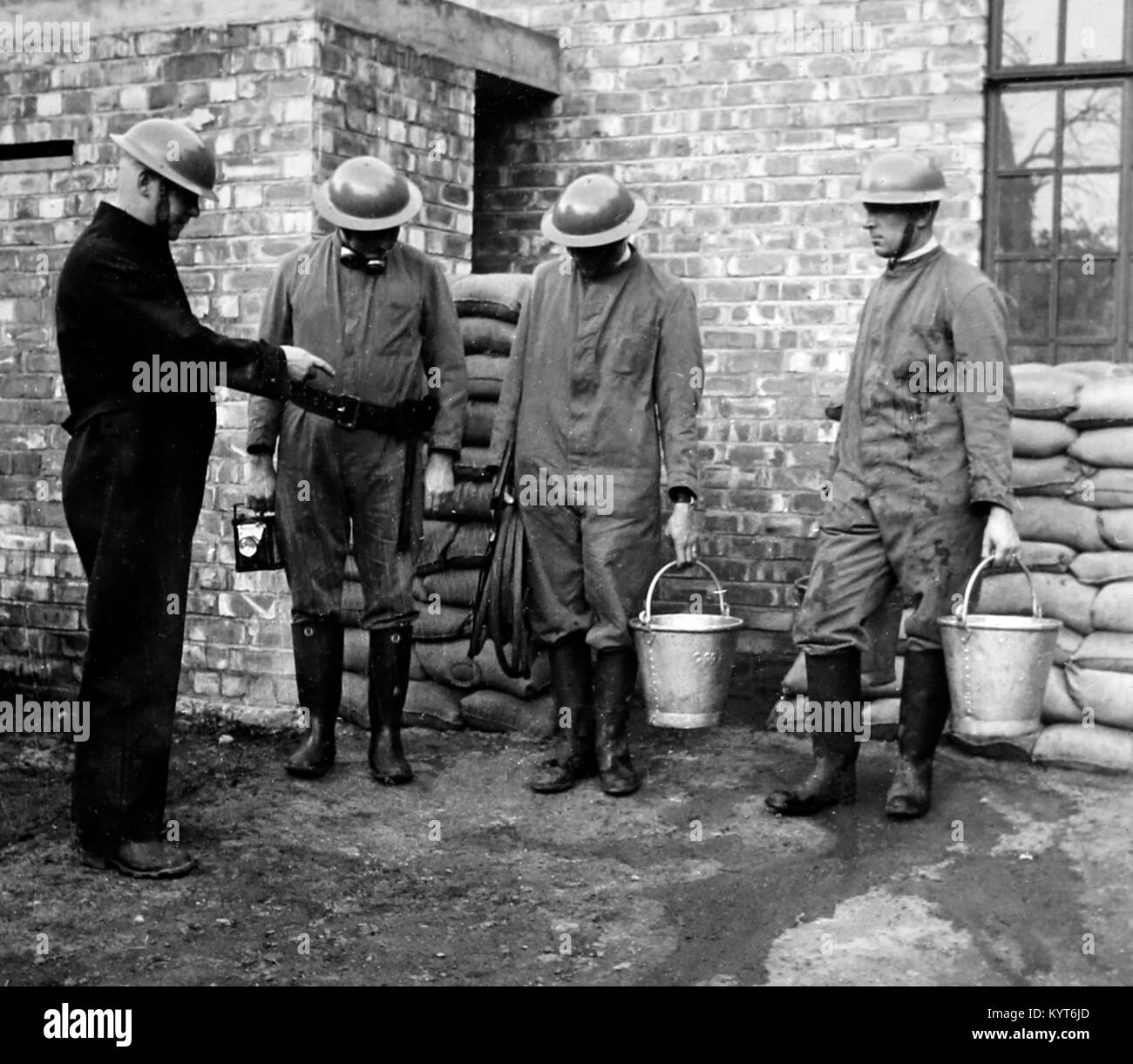 A Fire Party, ARP training exercise during WW2 Stock Photo - Alamy