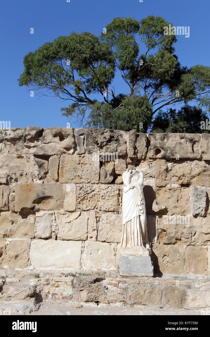 Headless statue near theall in Salamis, North Cyprus Stock Photo - Alamy