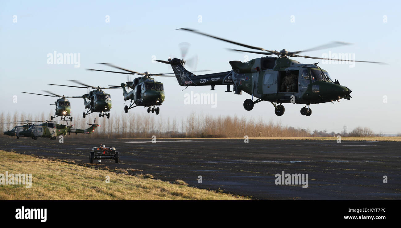 Four of the Army Air Corps' last remaining Lynx Mk9 helicopters from ...