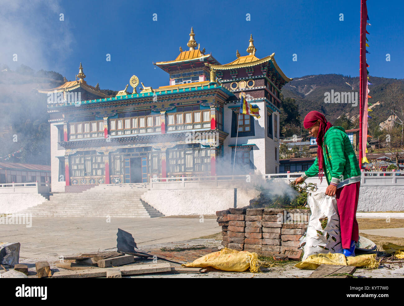 Ritual burn of juniper hi-res stock photography and images - Alamy