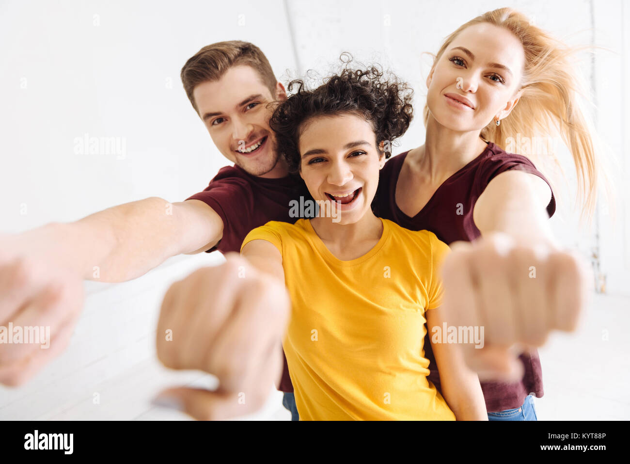 Straight faces hi-res stock photography and images - Alamy