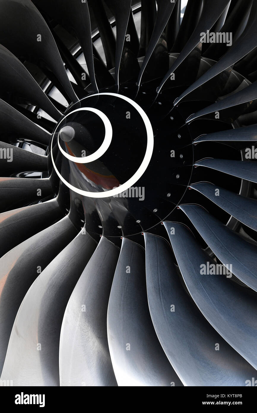 details, Turbine blade, engine, maintenance, Lufthansa, Airbus, A350 ...