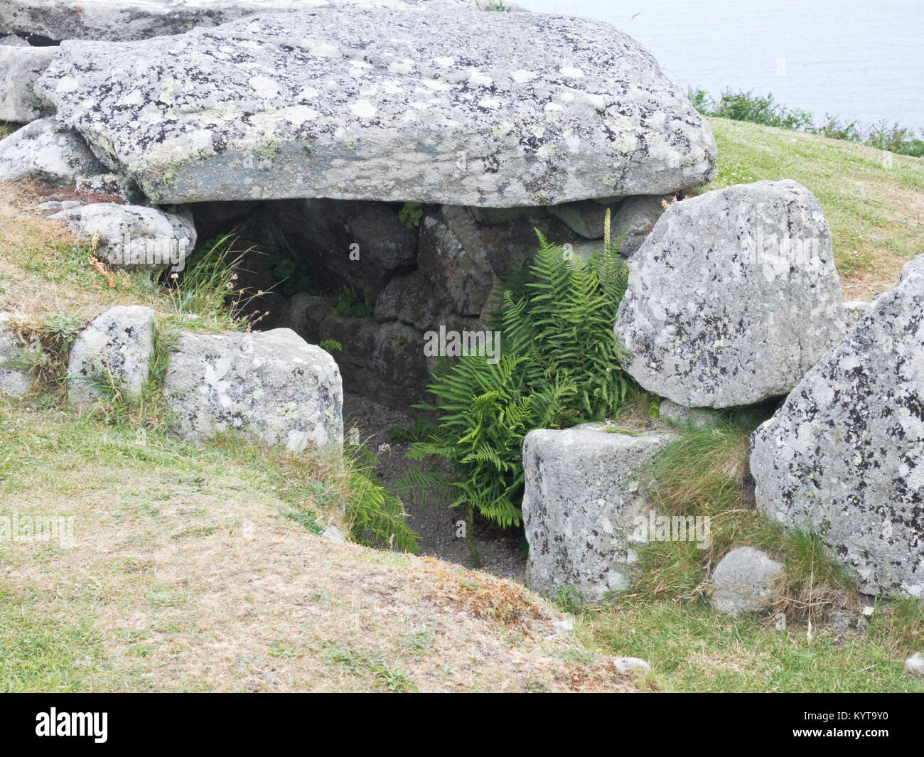 Bronze age burial chamber hi-res stock photography and images - Alamy