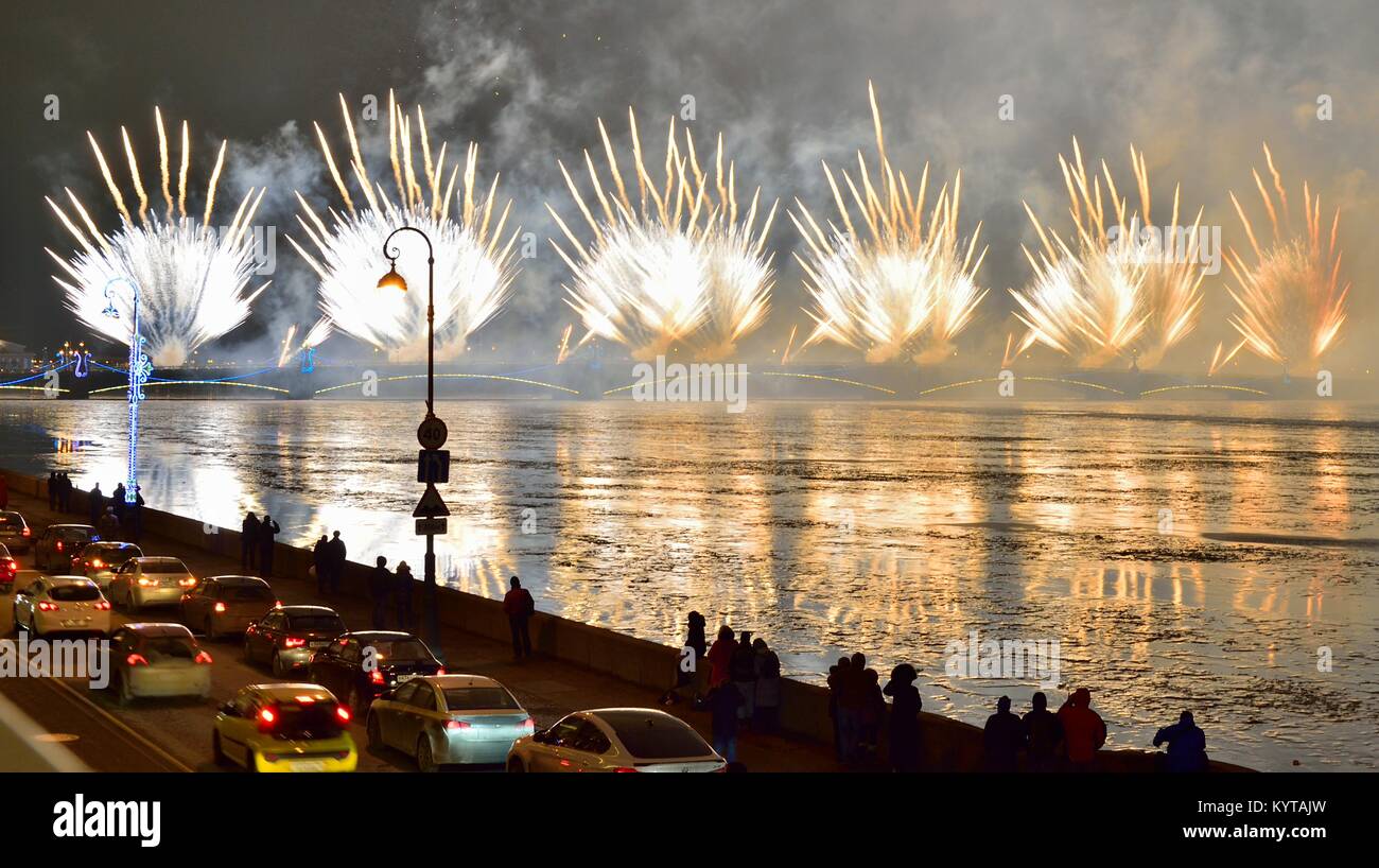 Christmas on the embankment hi-res stock photography and images - Alamy