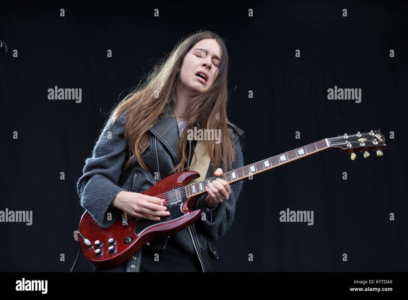 The American pop rock band HAIM consists of the three Haim-sisters Este ...