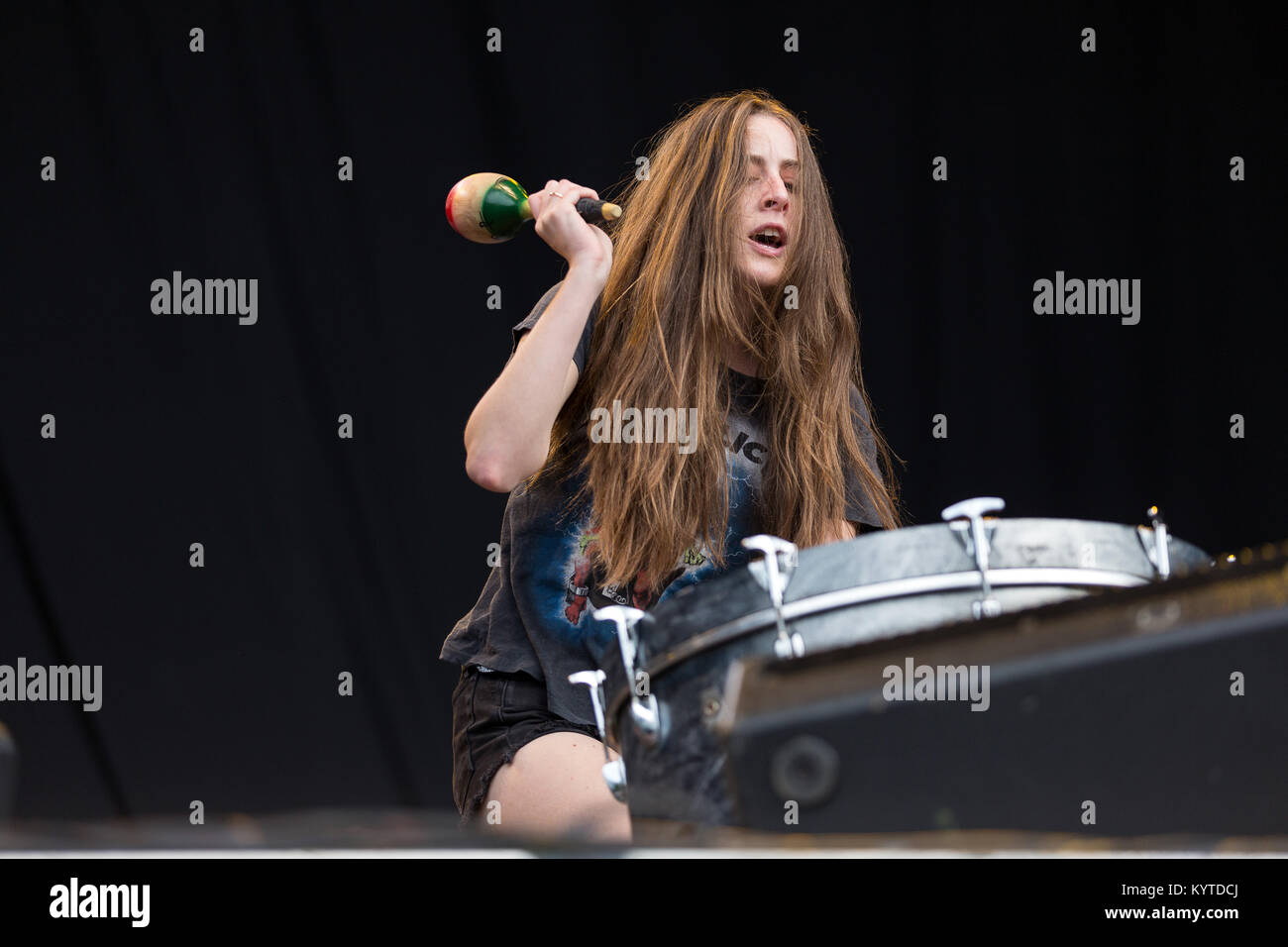 The American pop rock band HAIM consists of the three Haim-sisters Este ...