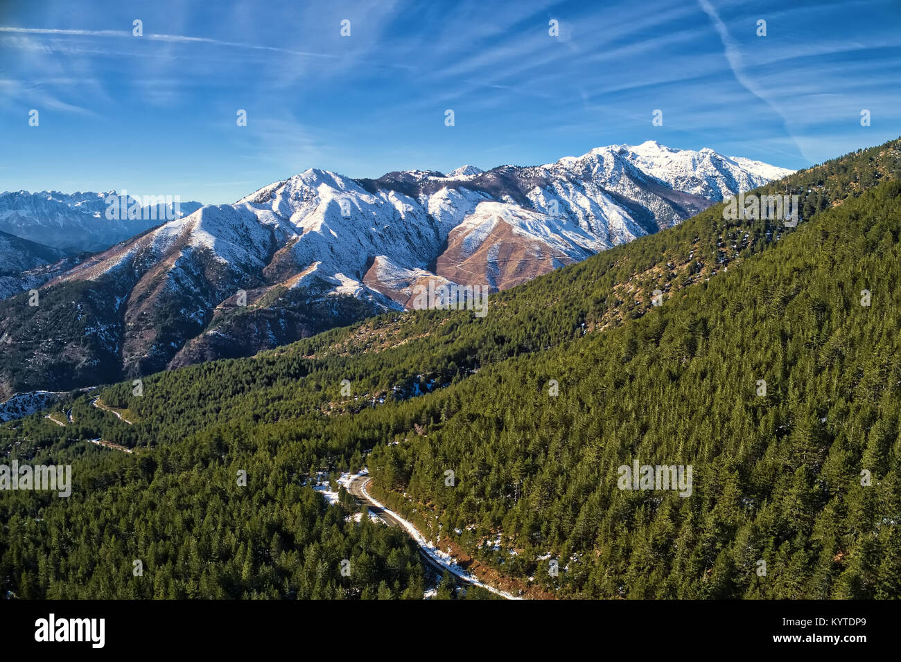 Pindus mountain range hi-res stock photography and images - Alamy